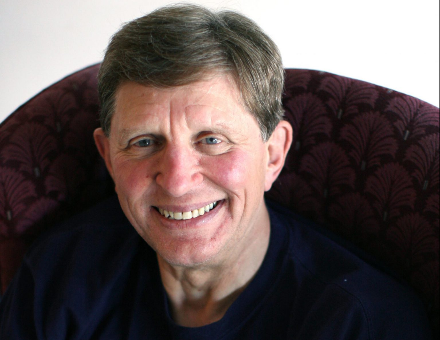 Joe Ruklick (MSJ90) – Medill Magazine