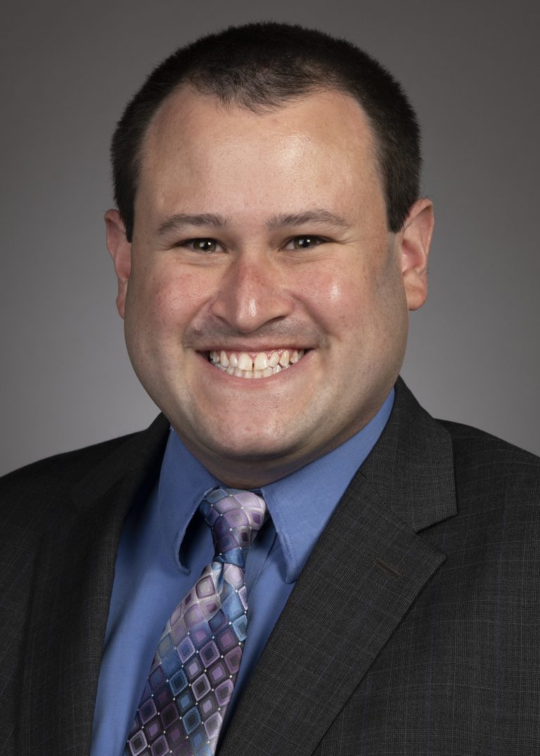 Seth Bernstein (BSJ13, MS IMC20) – Medill Magazine